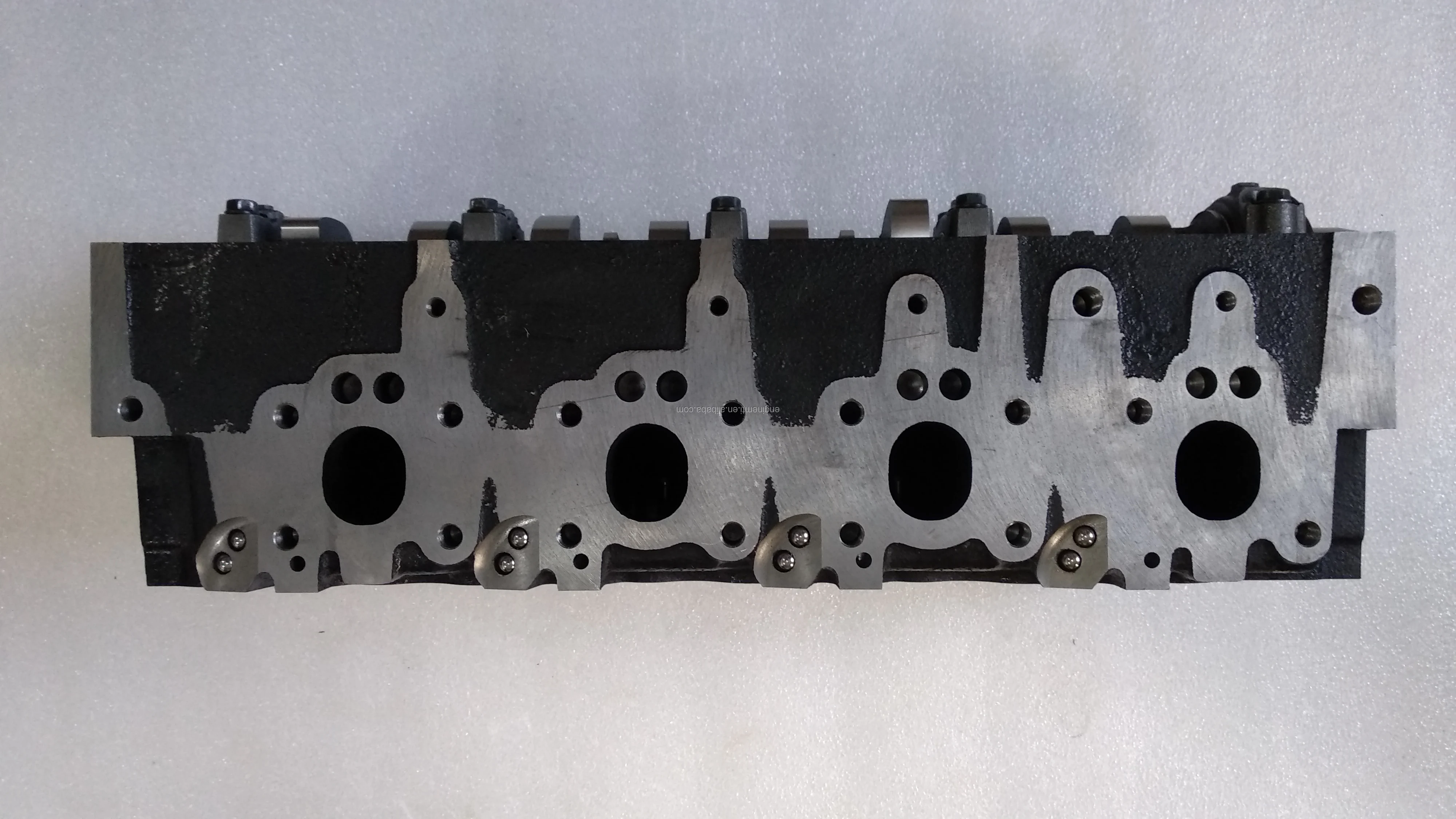MTI 2L 2LT 3L 5L 5LE Engine Cylinder Head Assembly for Toyota