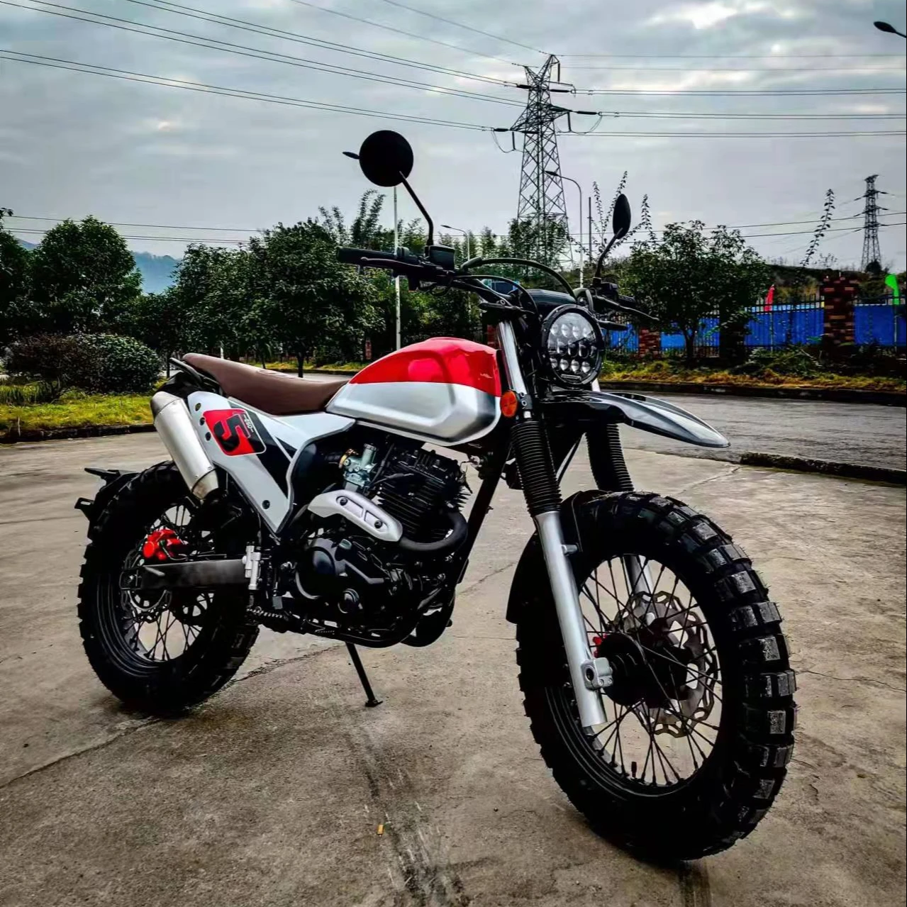 FUEGO Motorcycle Cafe Racer 250cc - Retro Bike Style