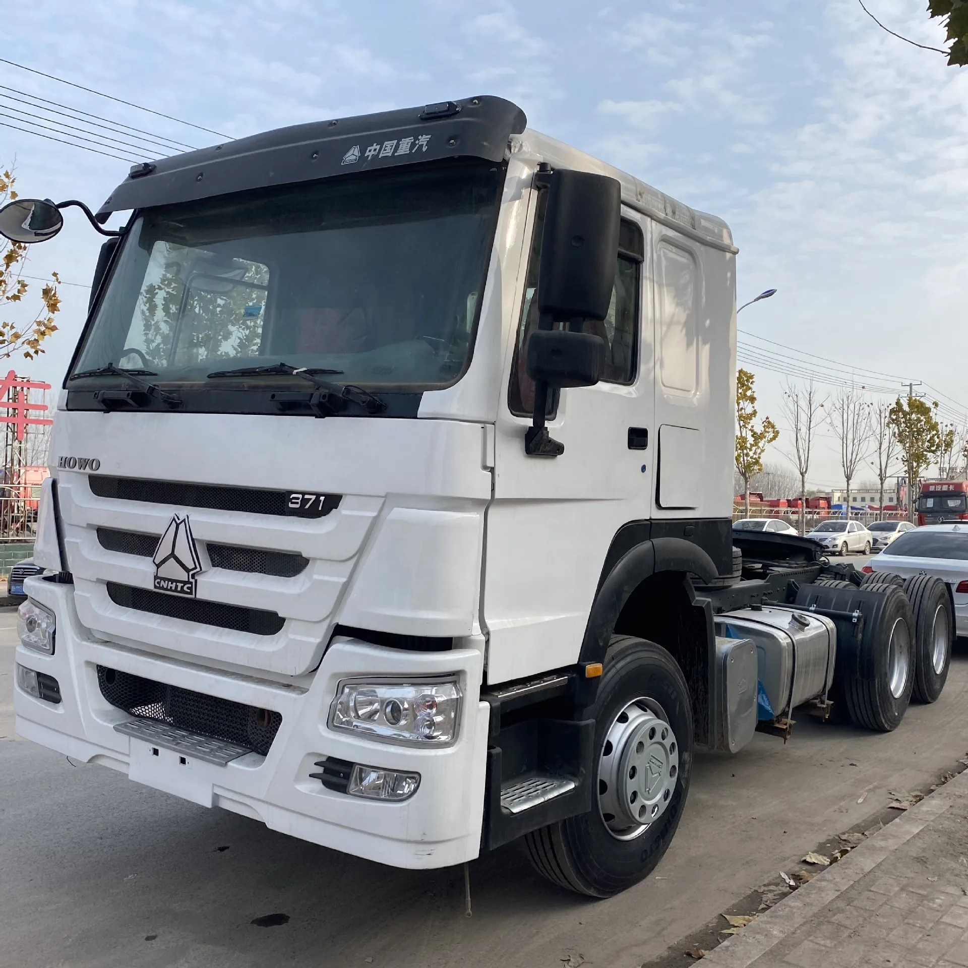 High Quality Truck Head SINOTRUK HOWO Tractor Head 6x4 10 Wheels 336 ...