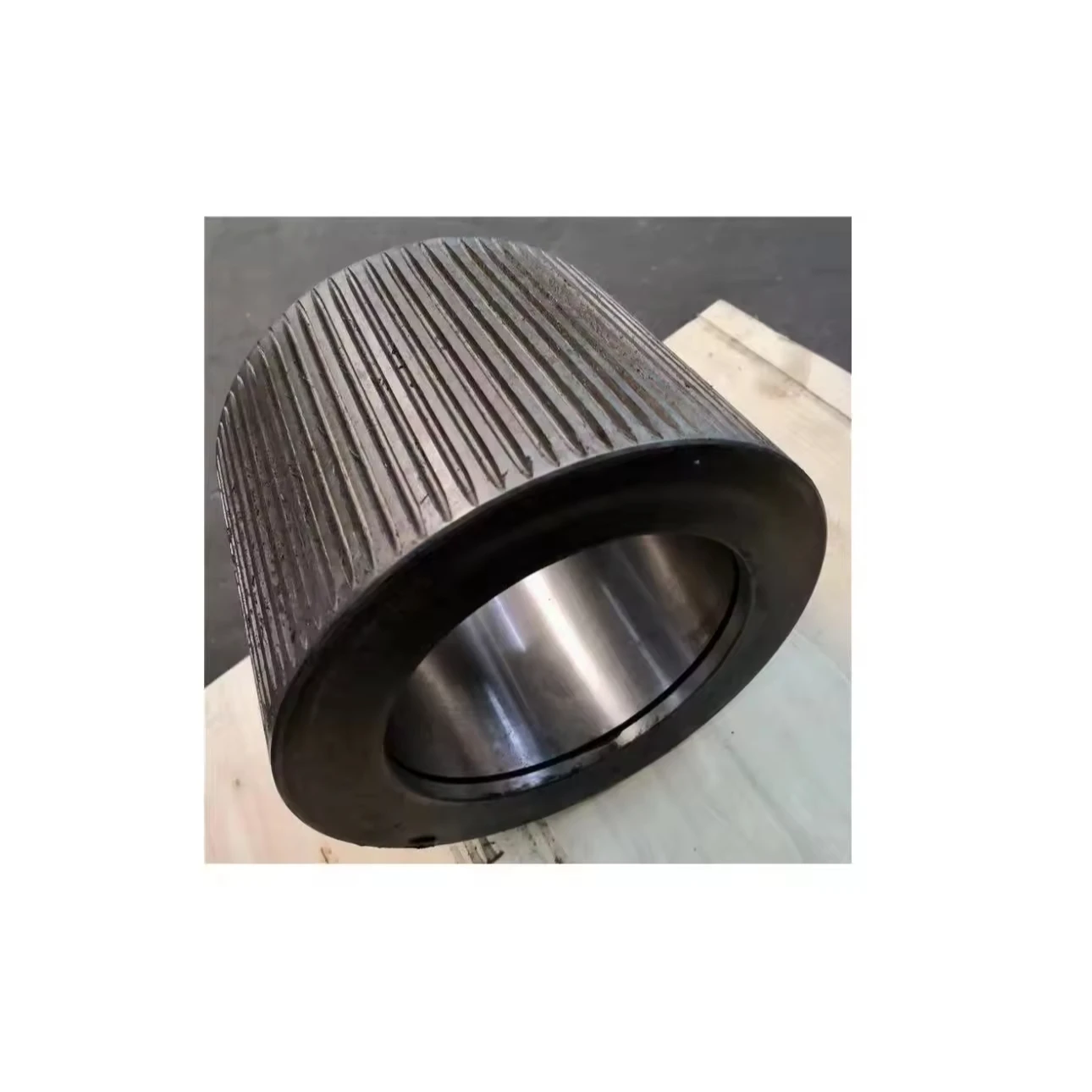 Roller for Pellet Mill Machine CPM - Durable & Efficient