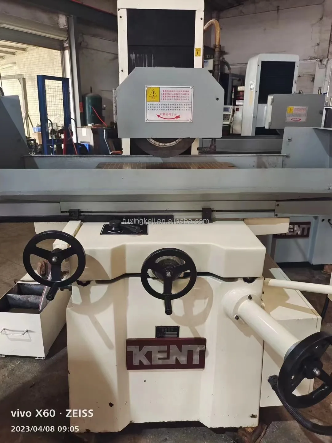 Used Kent Precision Surface Grinder Machine for Metal Processing