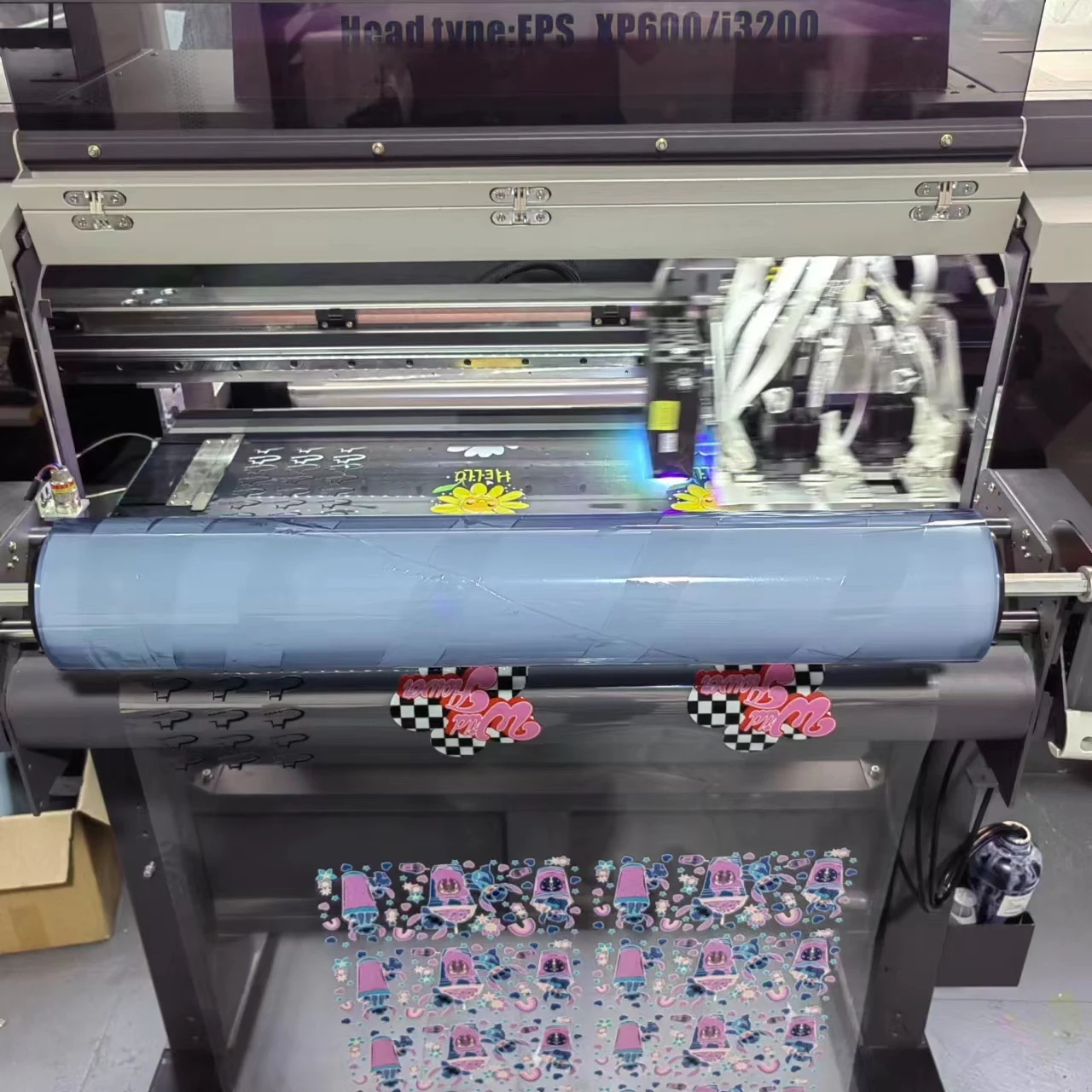 New-color UV DTF Printer - Efficient Roll to Roll Printing
