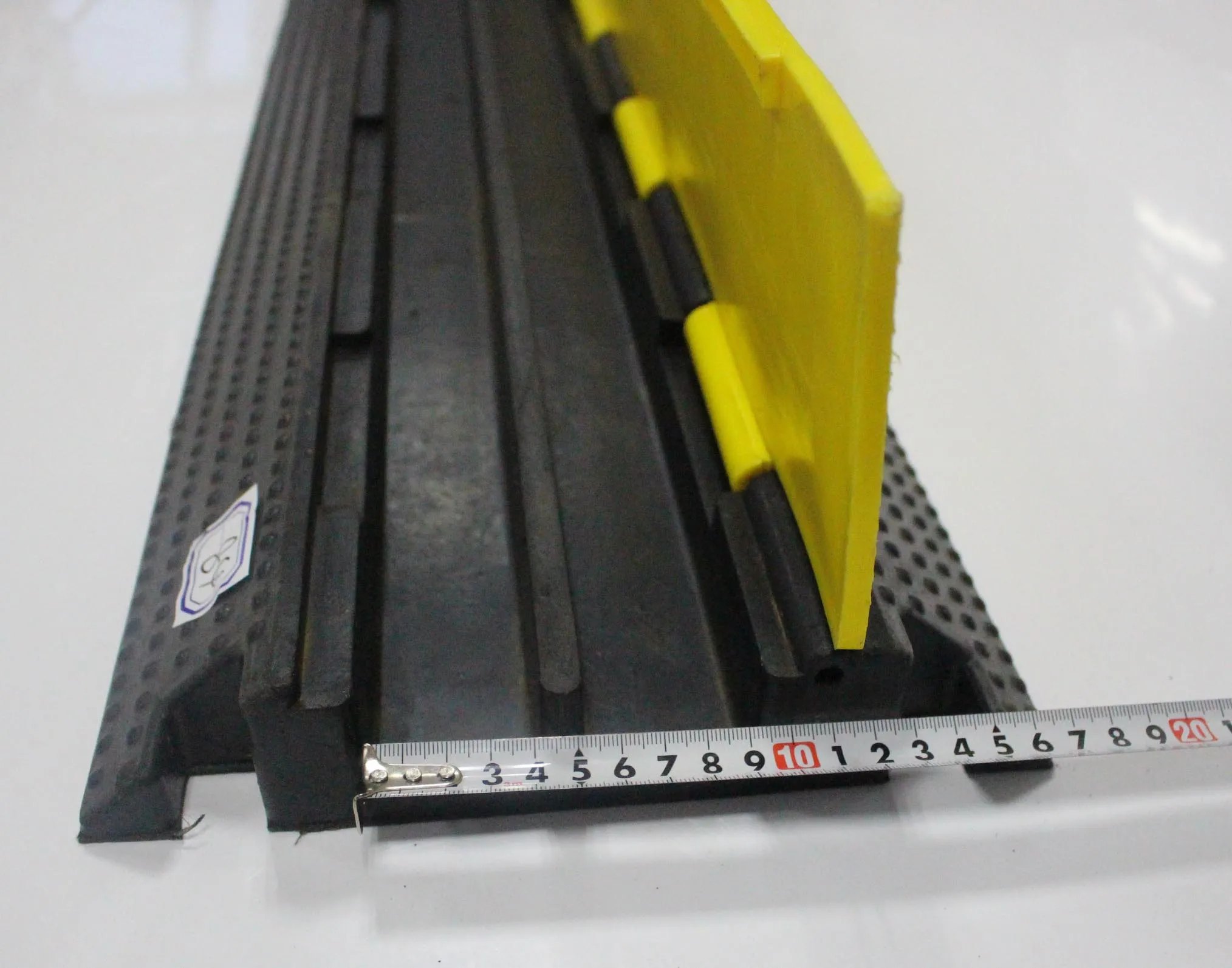 Heavy Duty 2 Channel Rubber Cable Protector - 1m Length