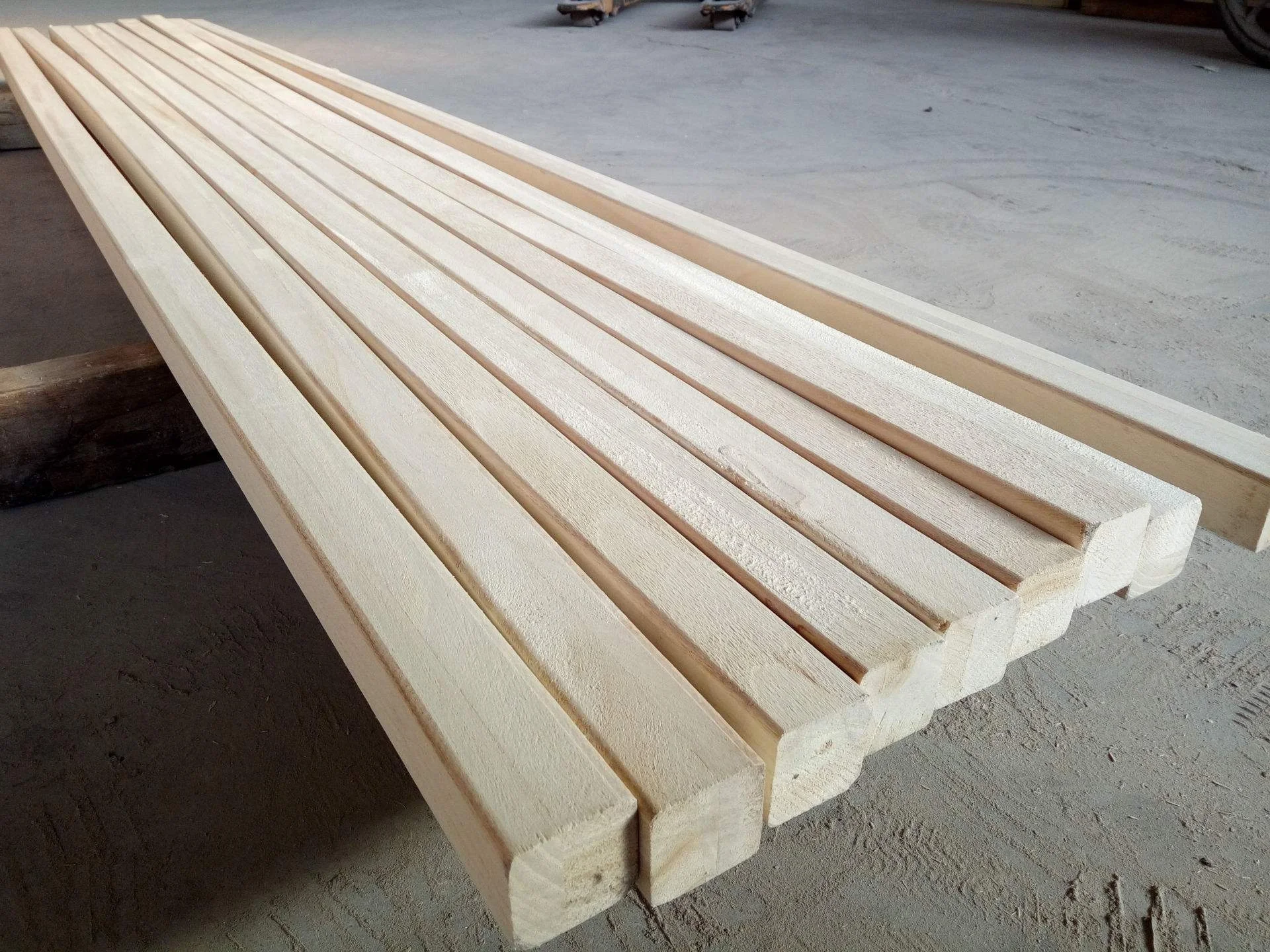 Wholesale Prime Grade White Pine Planks: Natural Pinewood Lumber For ...