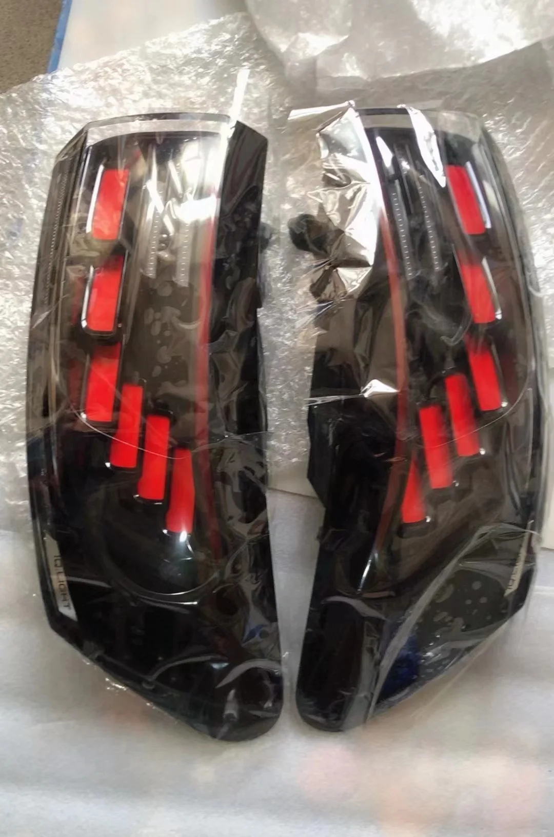 Auto Parts for Volkswagen ID4 & ID6 - Reliable Tail Lamps