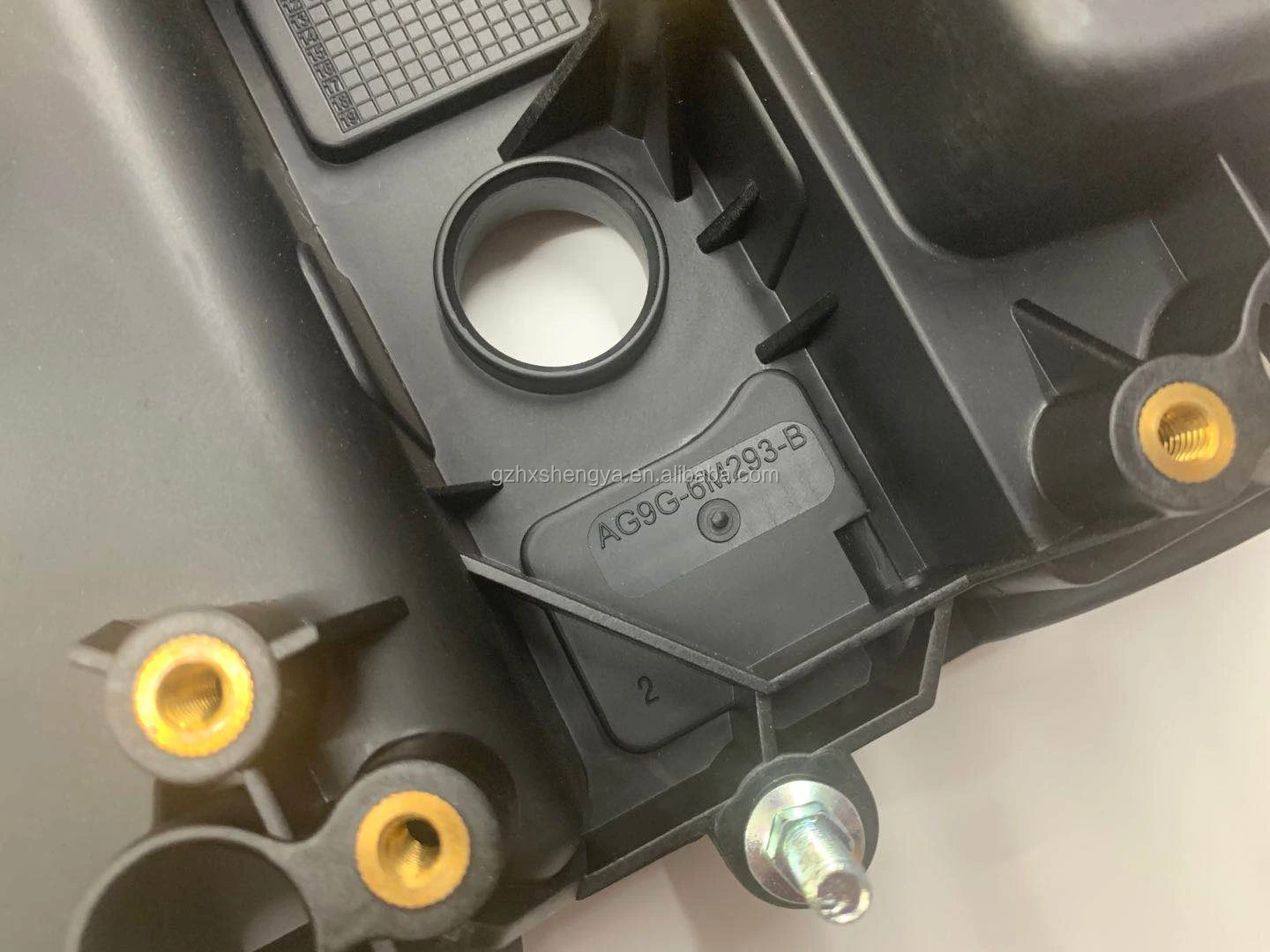 اكتشاف إيفوك 2.0T صمام المحرك غطاء رأس الأسطوانات AG9G-6M293BE 31339159 ...