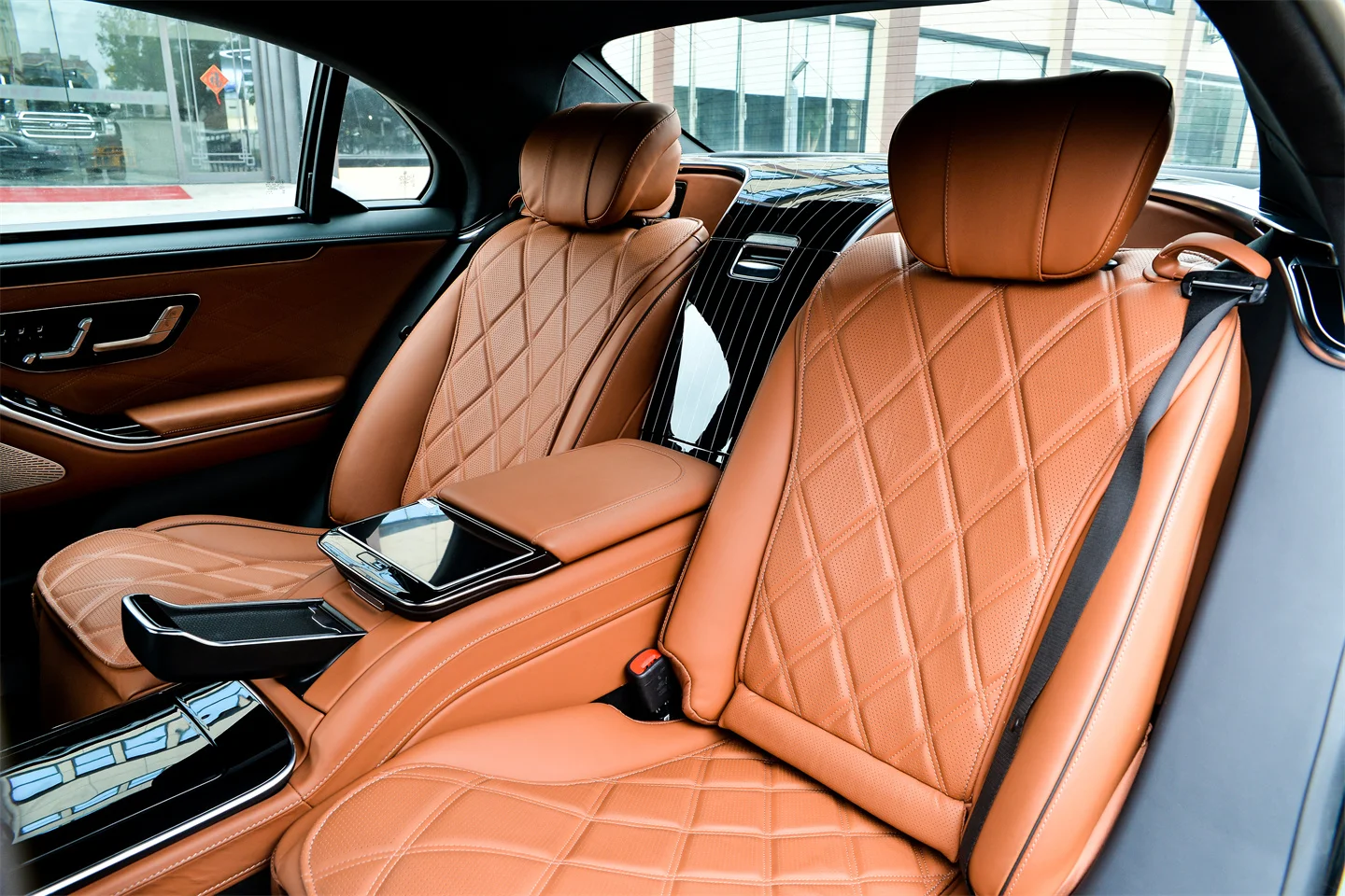 2023命中迈巴赫风格s级内饰升级w233迈巴赫| Alibaba.com
