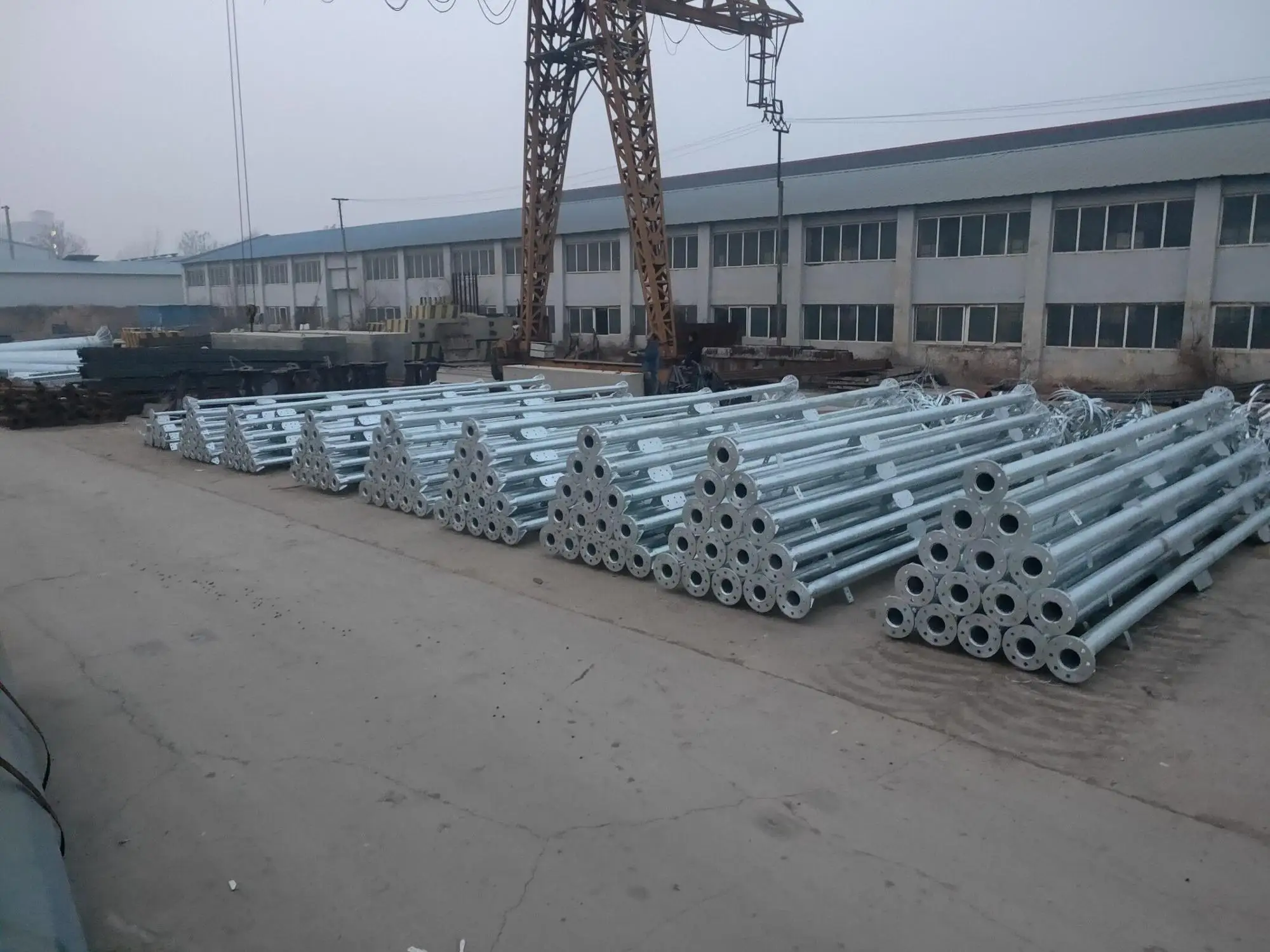 3 or 4 Leg Lattice Telecom Tower - Durable & Versatile