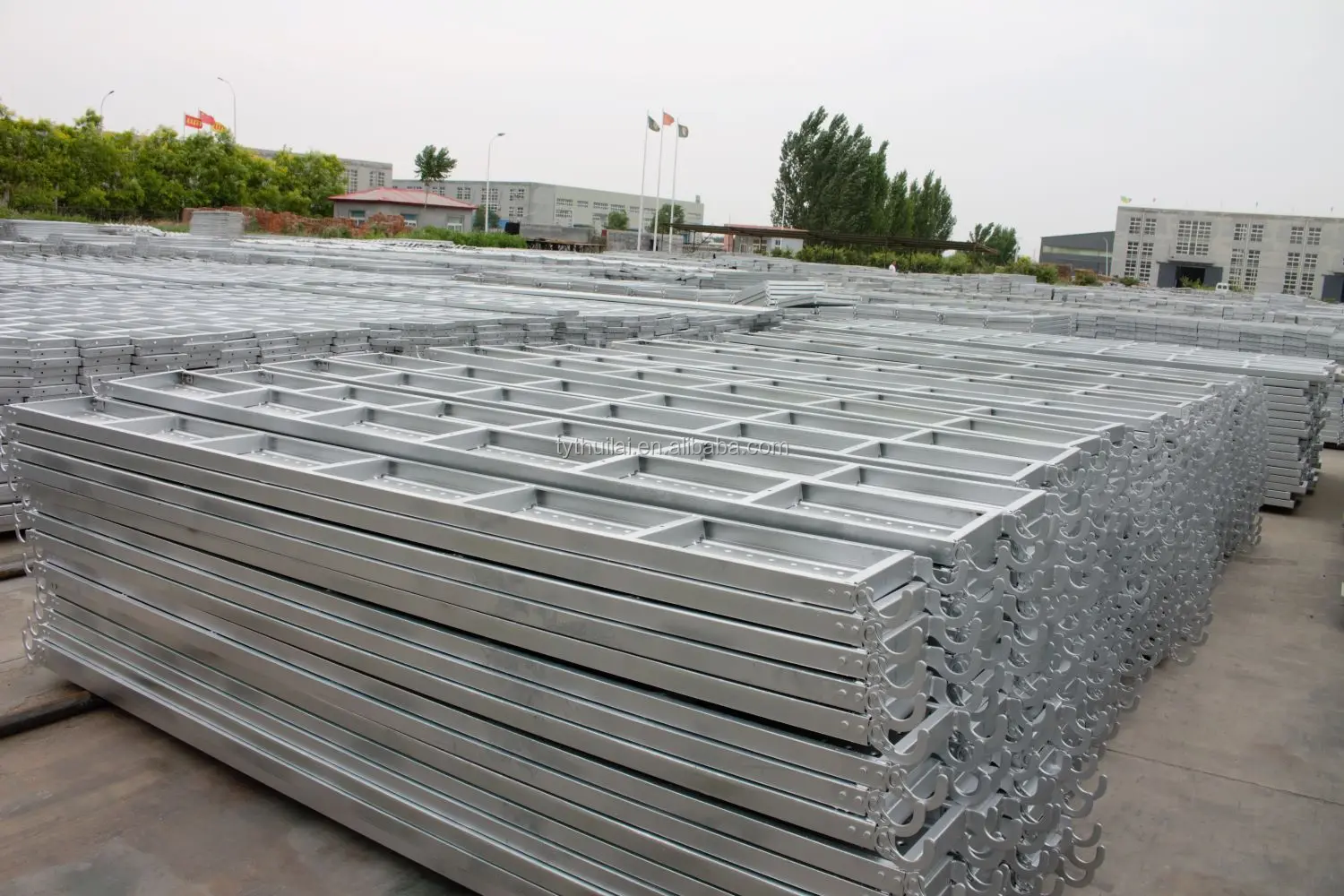 Scaffolding Platform Steel Plank Metal Plank With Hooks Scaffolding ...