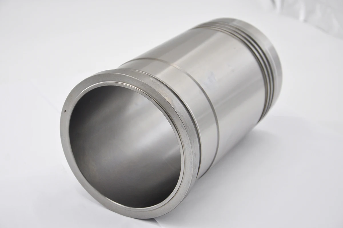 High Performance Cylinder Liners for D6AC 6D22 6D24 6D16 Engines