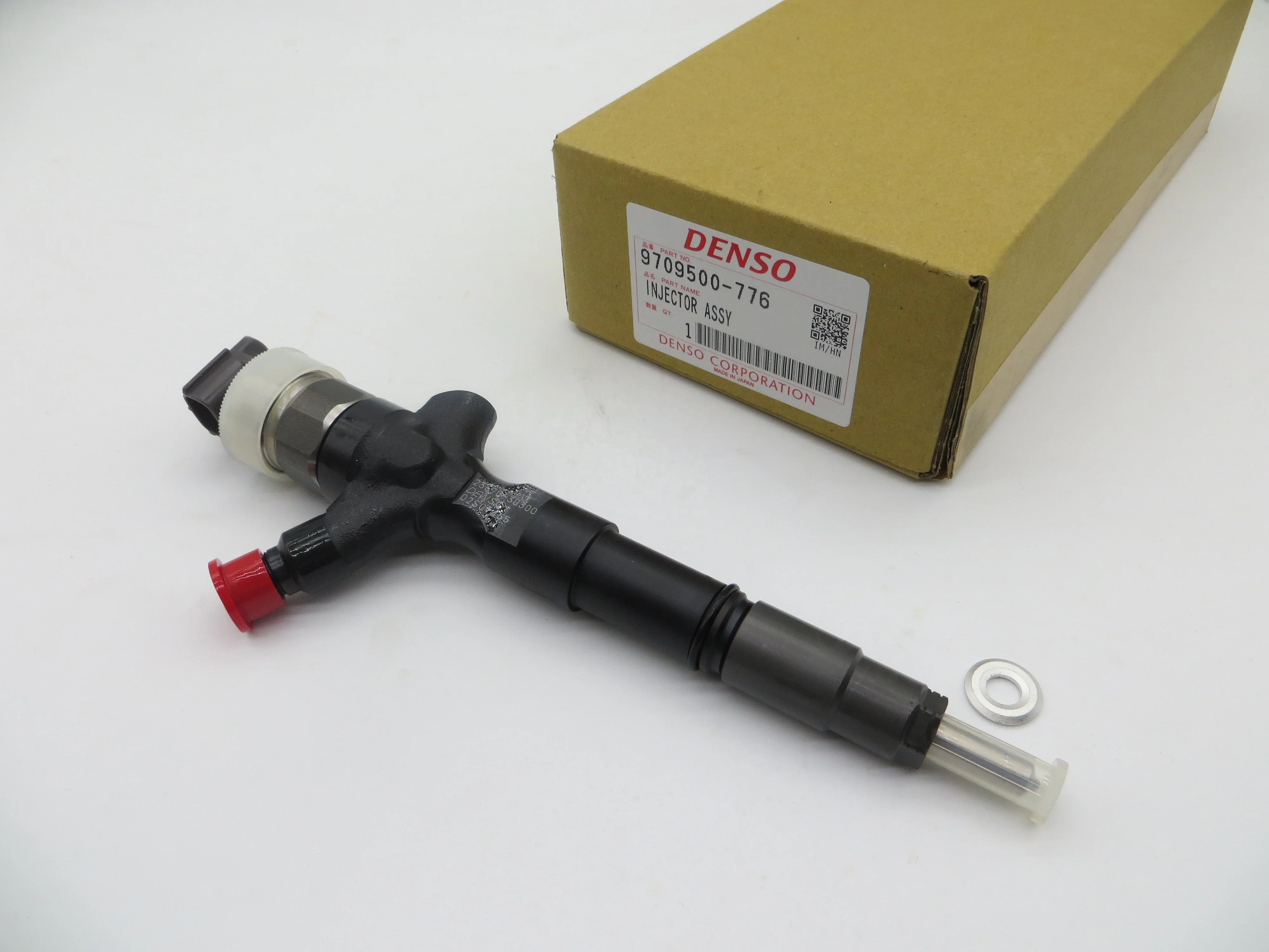 燃料噴射装置095000-5931 0950005931 23670-30240 23670-0L010トヨタハイラックス2.5d ...