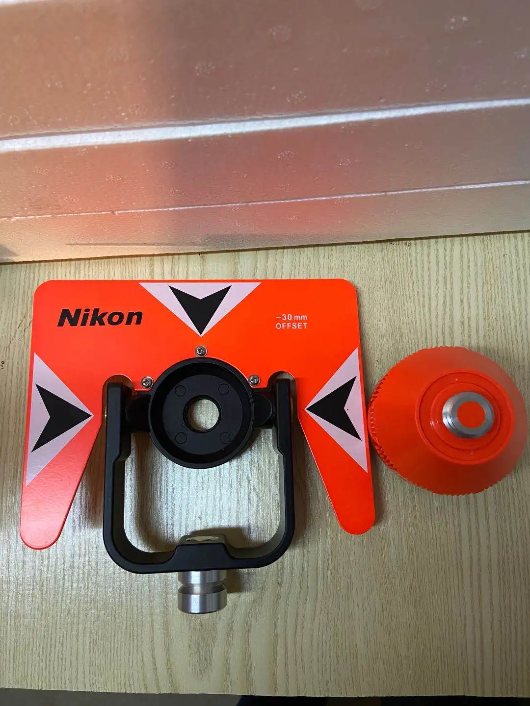 High Quality Nikon Prism Surveying Prism For Total Station - Buy Prism ...