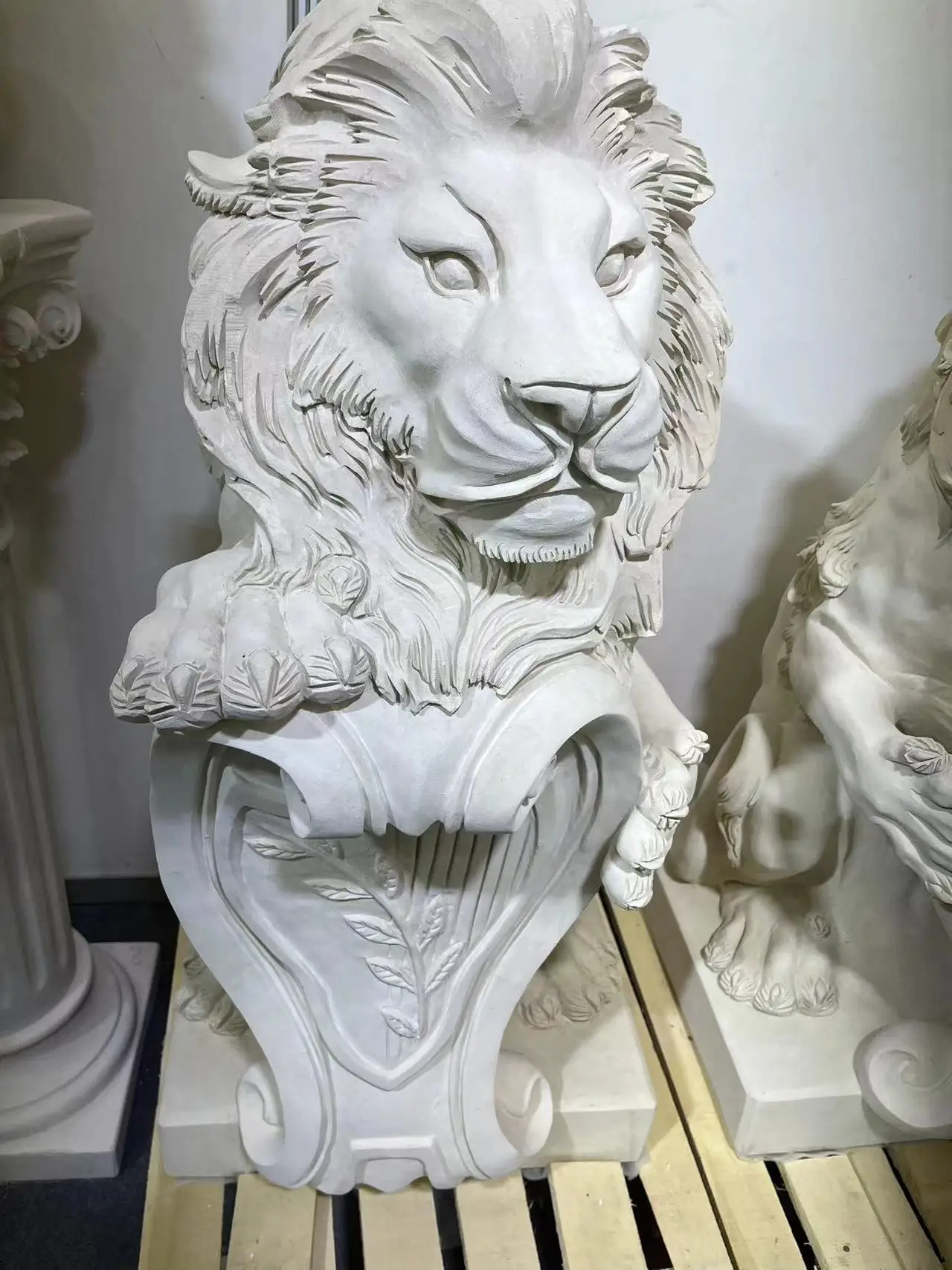 Garden Outdoor Natural Stone Animal Sculpture White Color Open Mouth ...