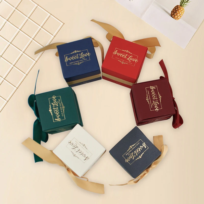 Small Wedding Favor Gift Boxes with Ribbons & Candy