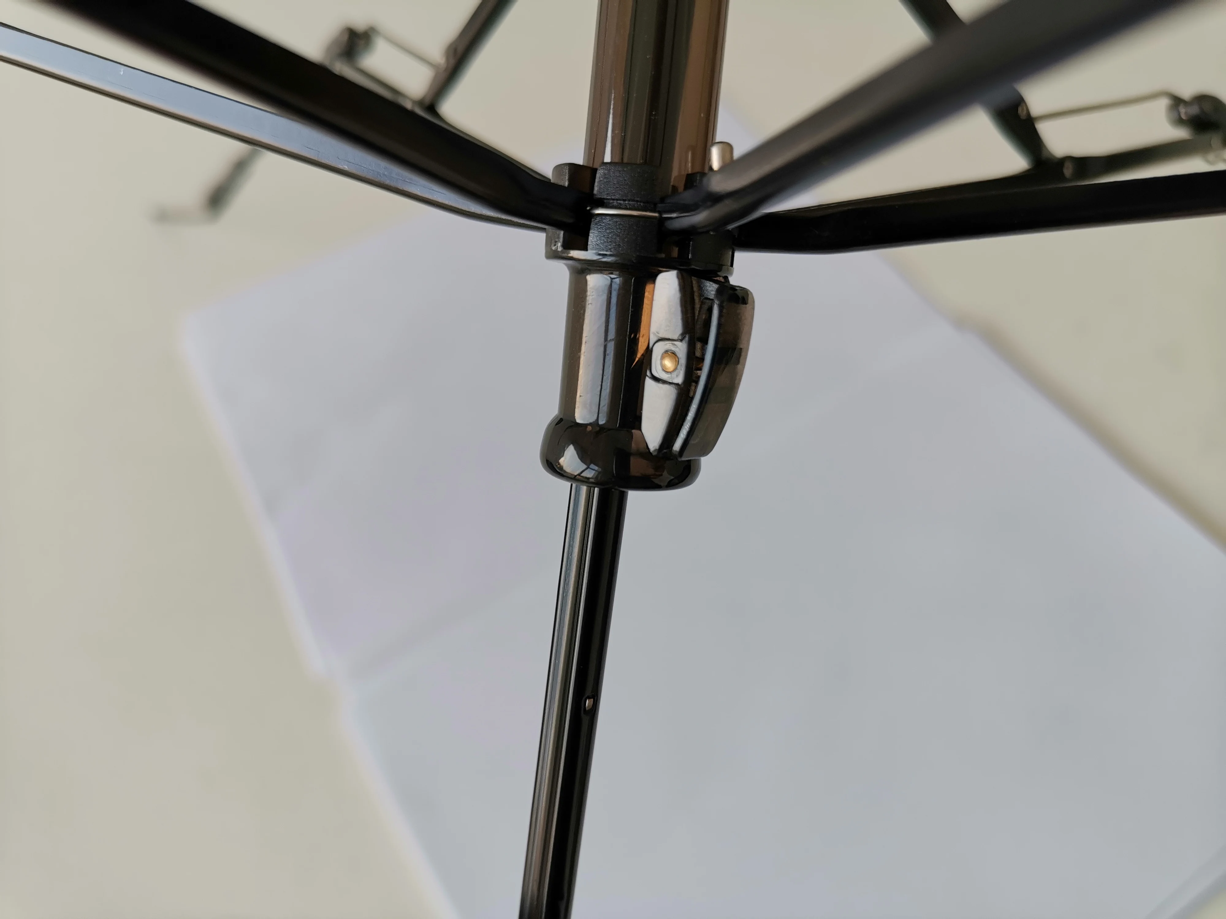 Super Light Weight And Strong Windproof Steel Fiberglass 3 Folds Manual ...