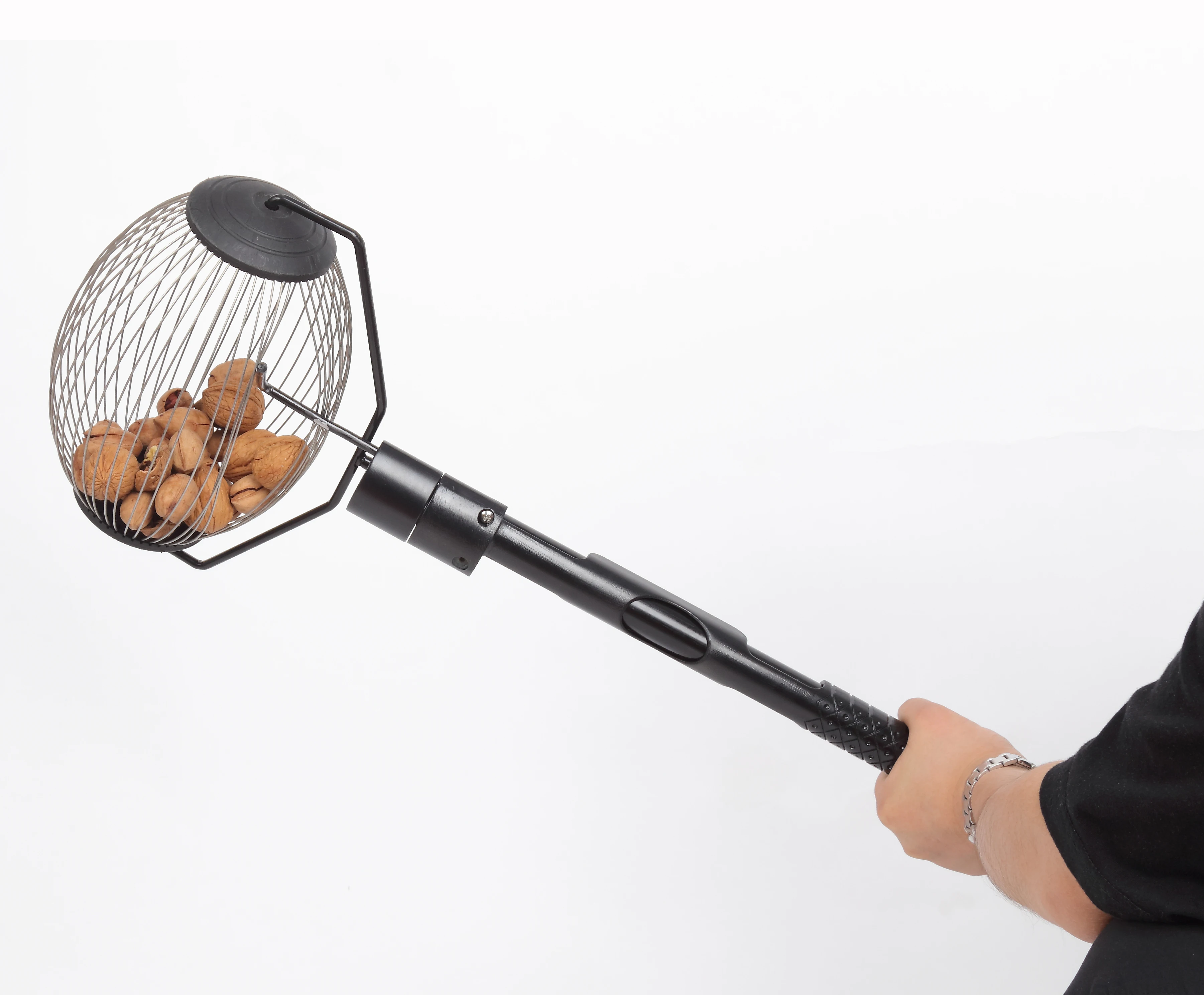 Efficient Nut Picking with the Garden Rolling Nut Collector