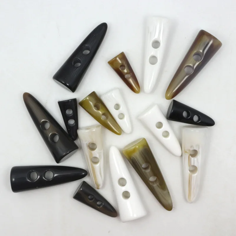 2 Hole Polyester Sewing Resin Toggle Button for Garment