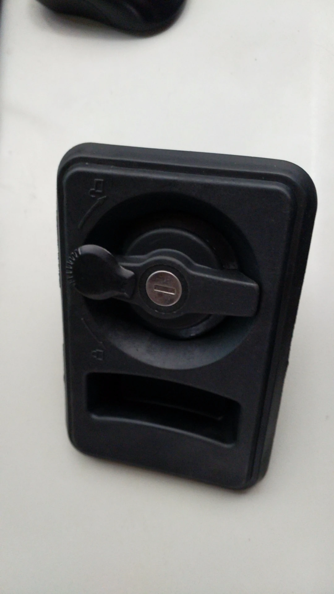 Universal Bus Passenger Door Lock for Outneral Swing Doors - Secure ...