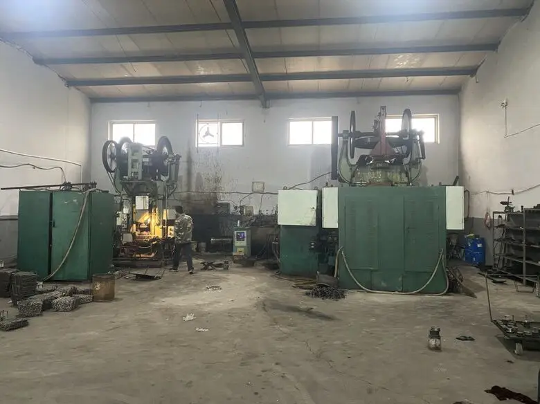 Chevy Engine Valves - OEM No.9024688/24102863 9024683/24102864