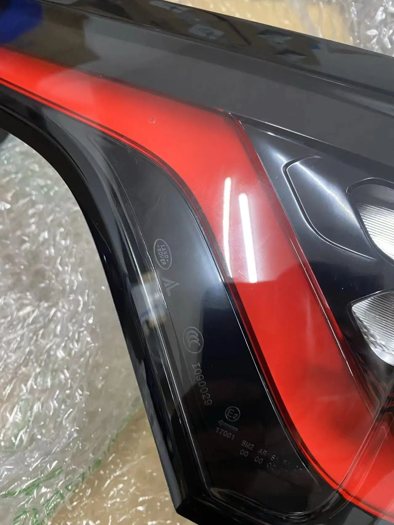 Land Rover For 2018-22 Range Rover L405 Dark Taillight Pair Euro Spec ...