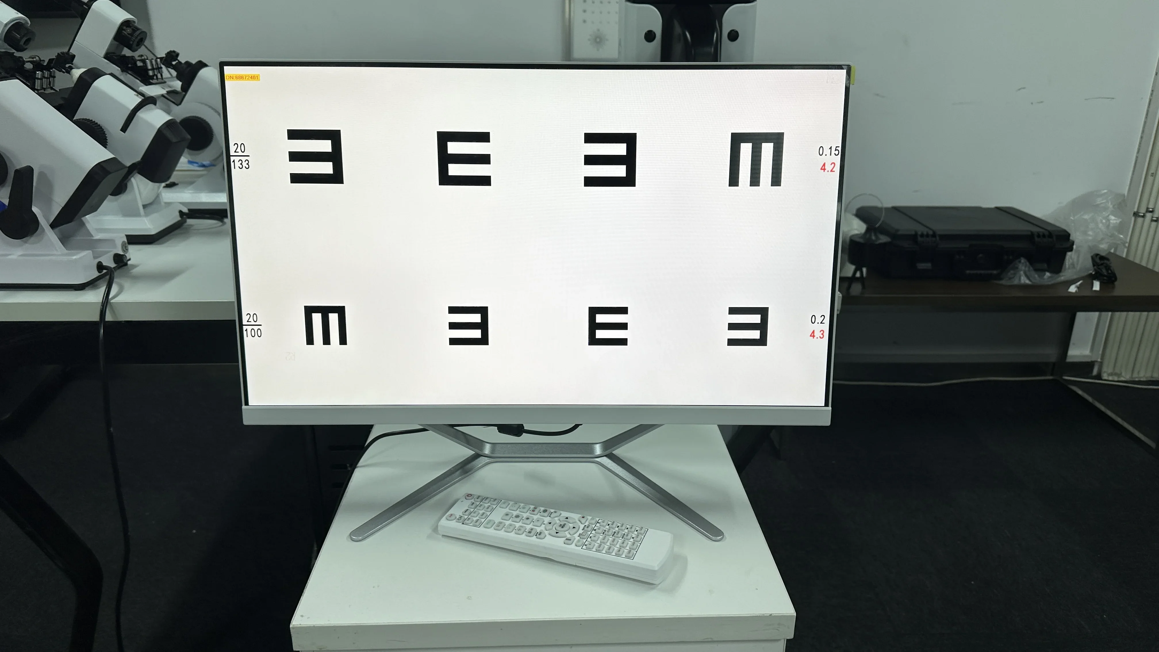 Optometry Equipment Eye Digital Vision Test Chart Vc-235 Lcd Digital ...