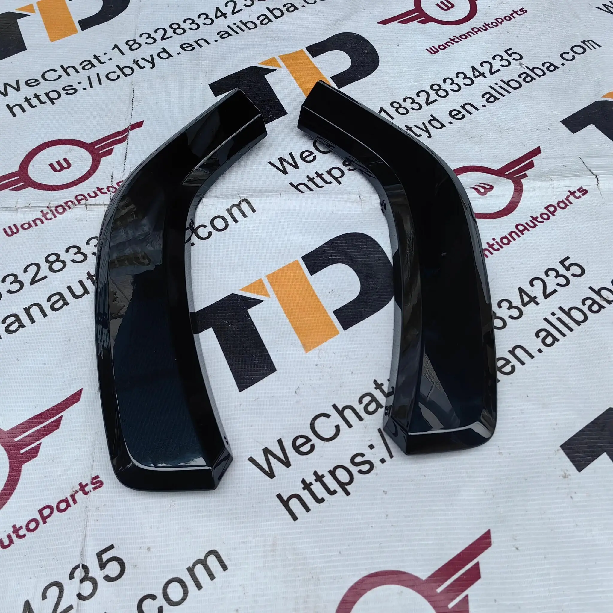 Wheel Opening Molding for Toyota RAV4 - Easy Installation