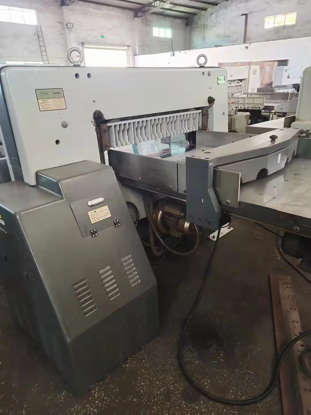 920mm Factory Direct Sale Book Cutting Machine - A4 Paper Cutter