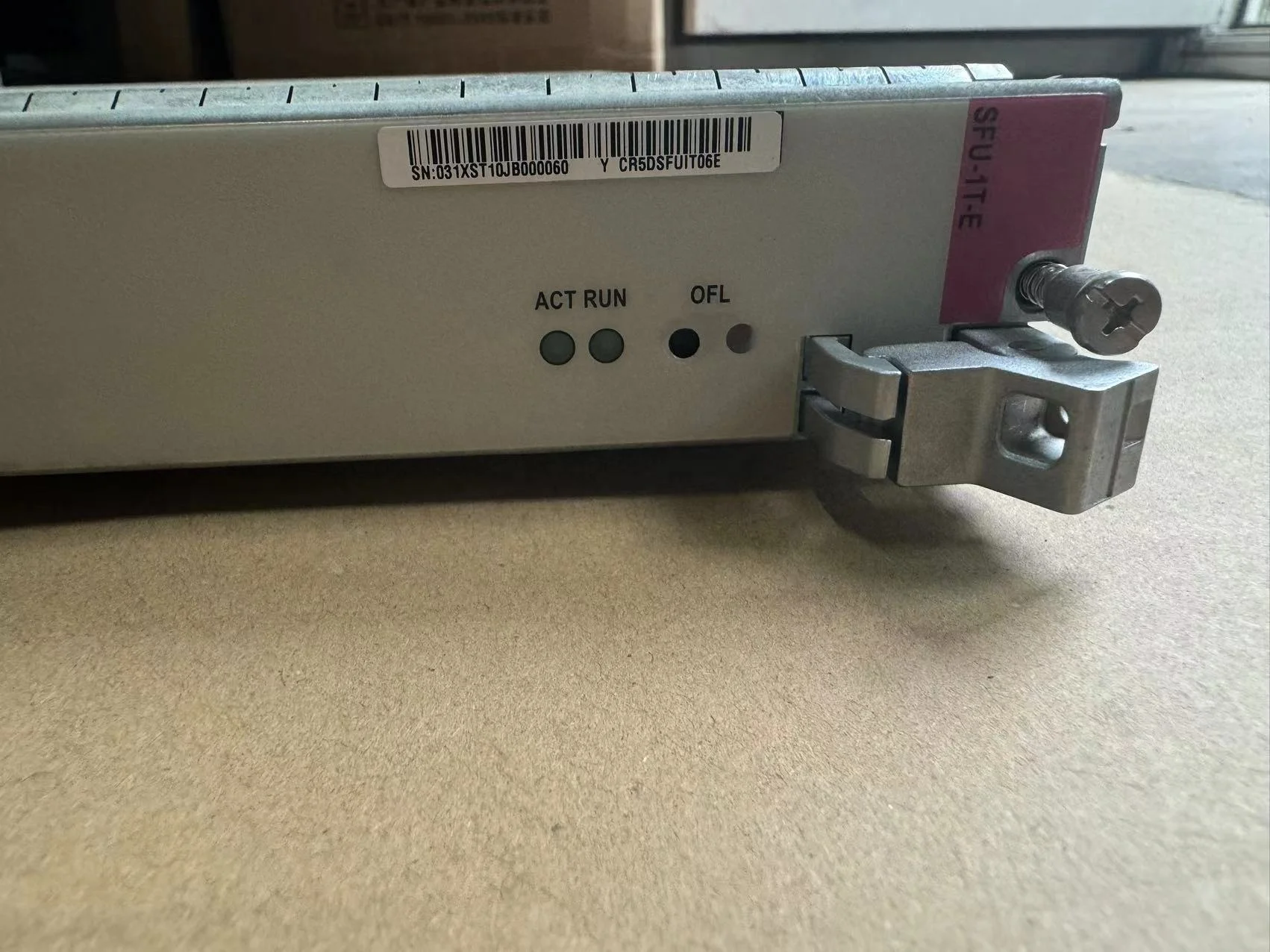 Huawei Cr5dsfuit06e 031xst 1t Service Frame Single Switching Network ...