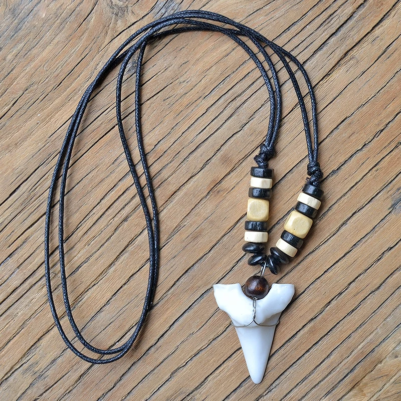Handmade Shark Teeth Pendant Necklace, Maori Tribal Bone Choker, Unisex ...