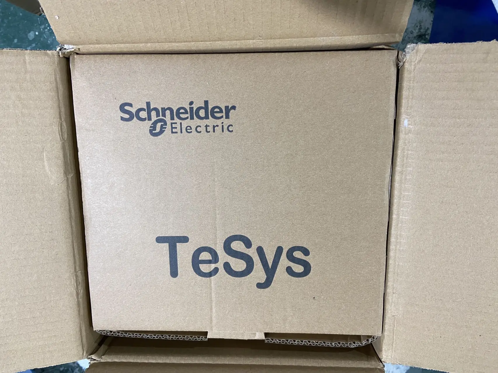 Schneidertype Tesys Lc1f Series Coil 22ov Ac Contactor Lc1f225 ...