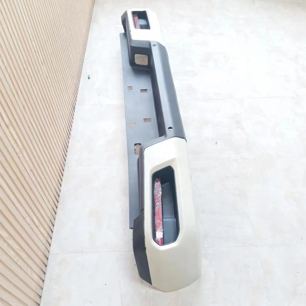 SAIC MAXUS T60 Rear Bumper Middle Section Assembly C00110668