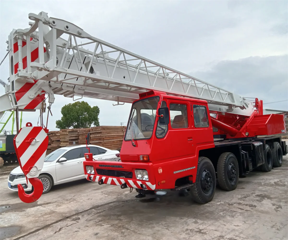 Used Truck Crane Tadano Tl300 Tg250e Tl250e Tg350e Gt550e Ar2500 ...