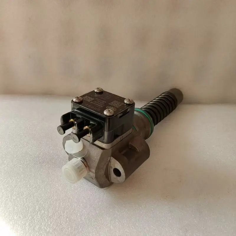 FAW Deutz CA6DH Diesel Engine Common Rail Pump 1111010-52EY/A