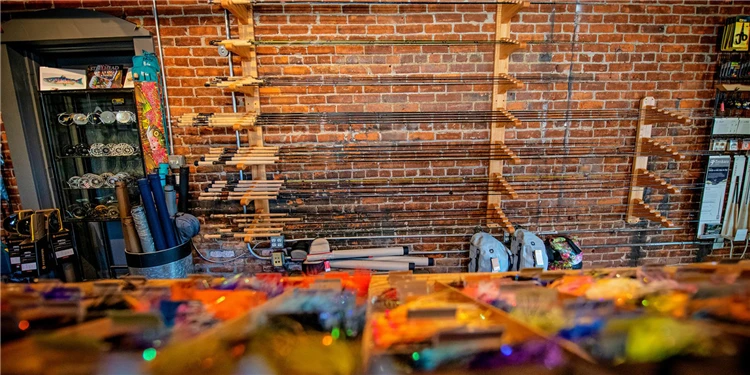 Modern Fishing Shop Interior Decoration Design - Customize