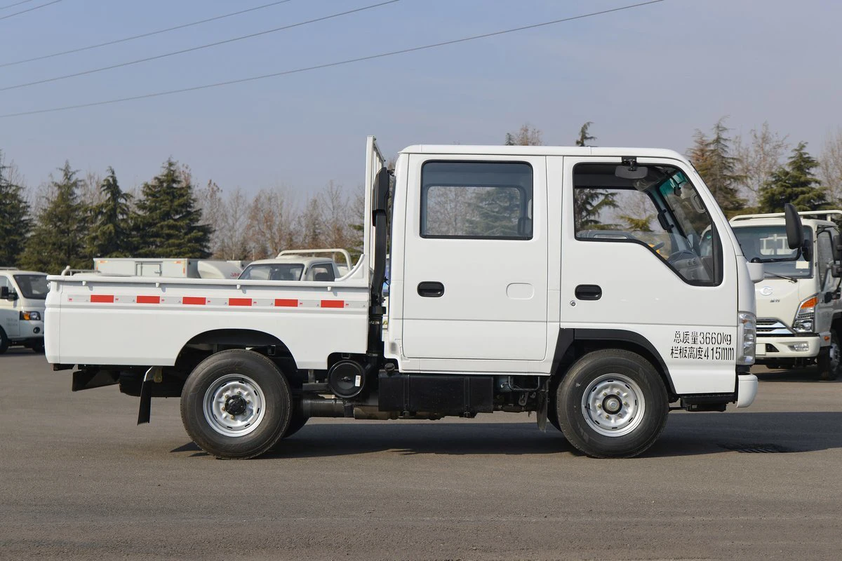 Isuzu 4x2 Light Cargo Truck 5ton 6ton Double Cab Small Lorry Transport ...