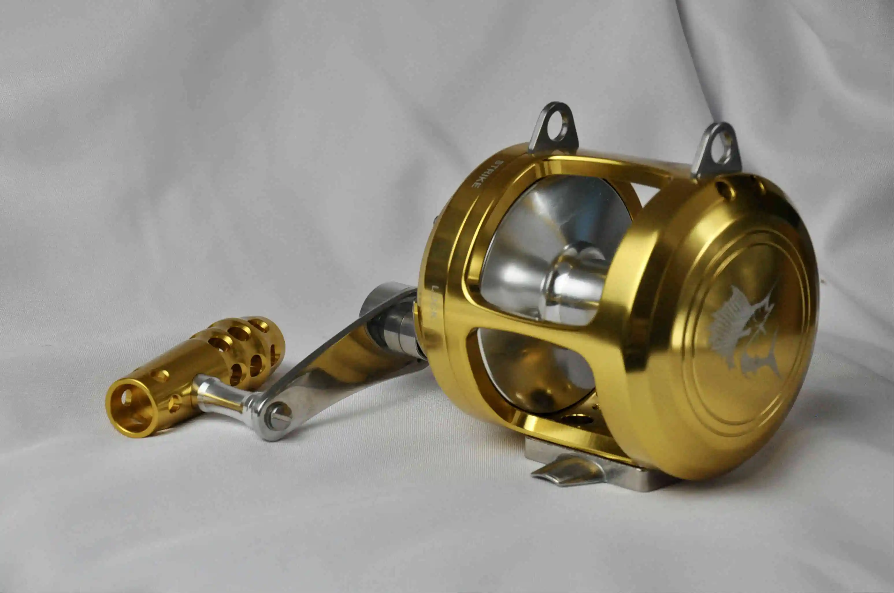 80W Saltwater Trolling Reels - Big Game Fishing Essentials