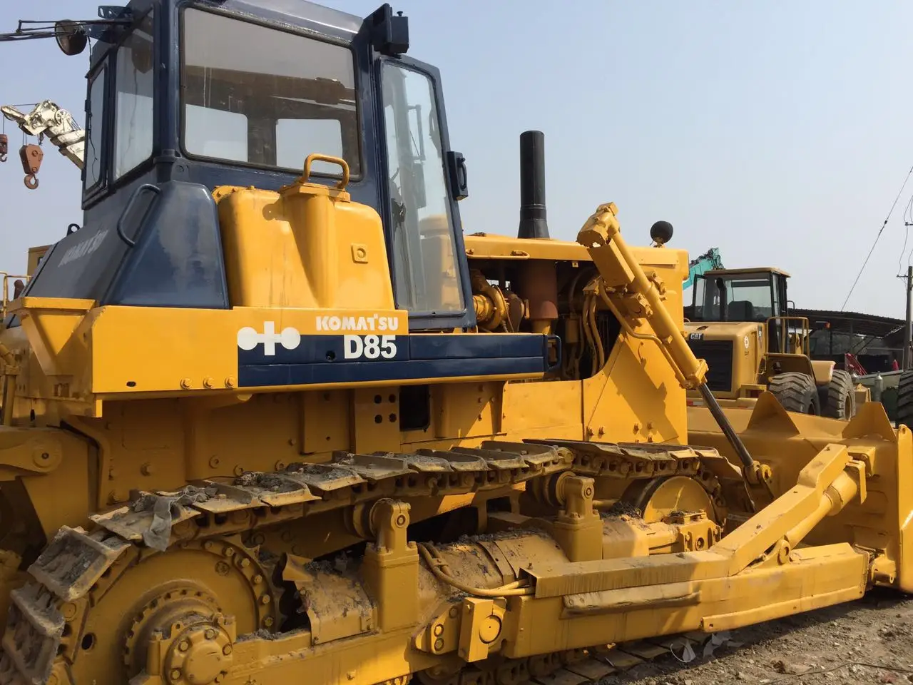 Semua Asli Digunakan Jepang Merek Komatsu D85 Crawler Bulldozer D65 ...
