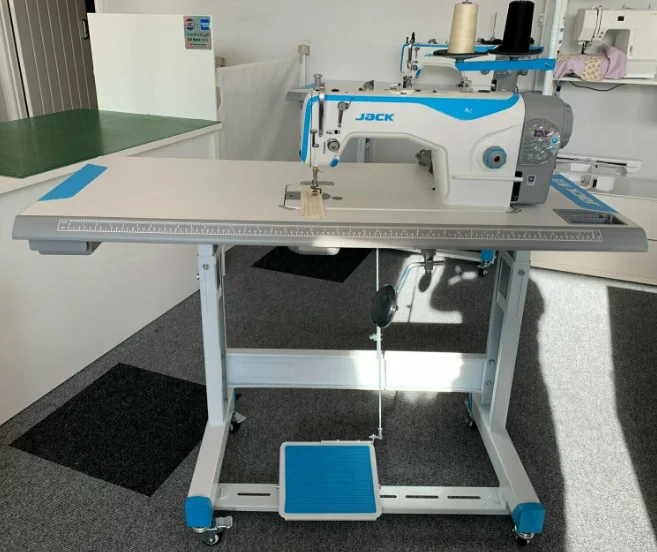 SecondHand Jack A2 Straight Sewing Machine With Automatic Thread Trimmer Industrial Lockstitch ...
