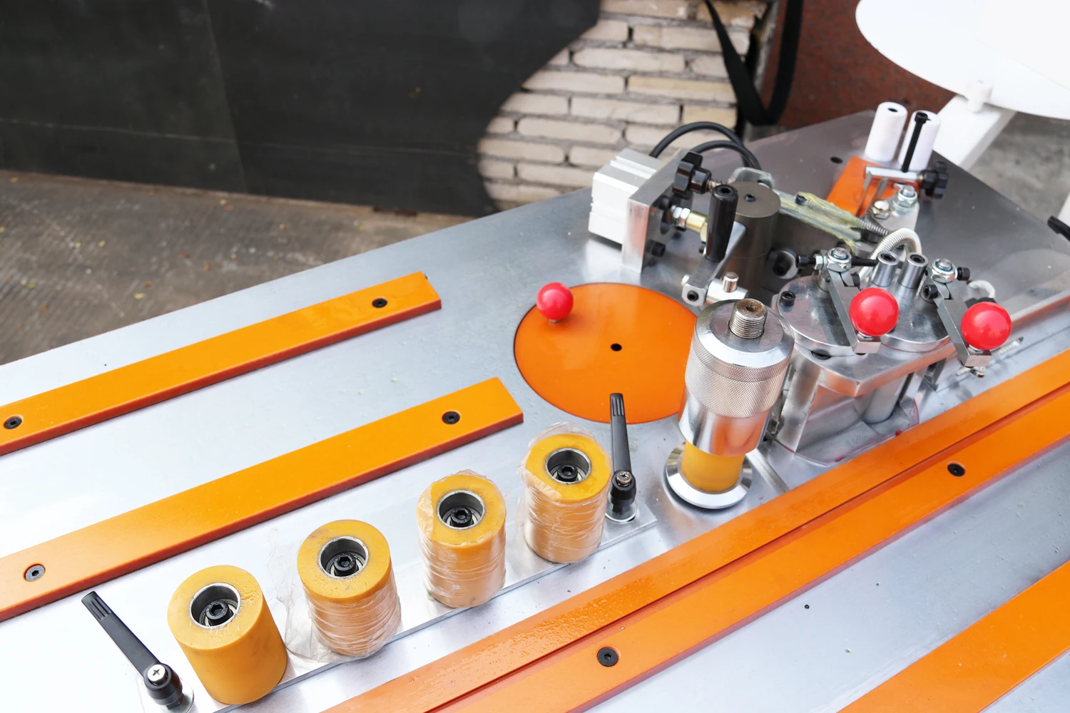 Manual Edge Banding Machine - Efficient Woodworking Tool