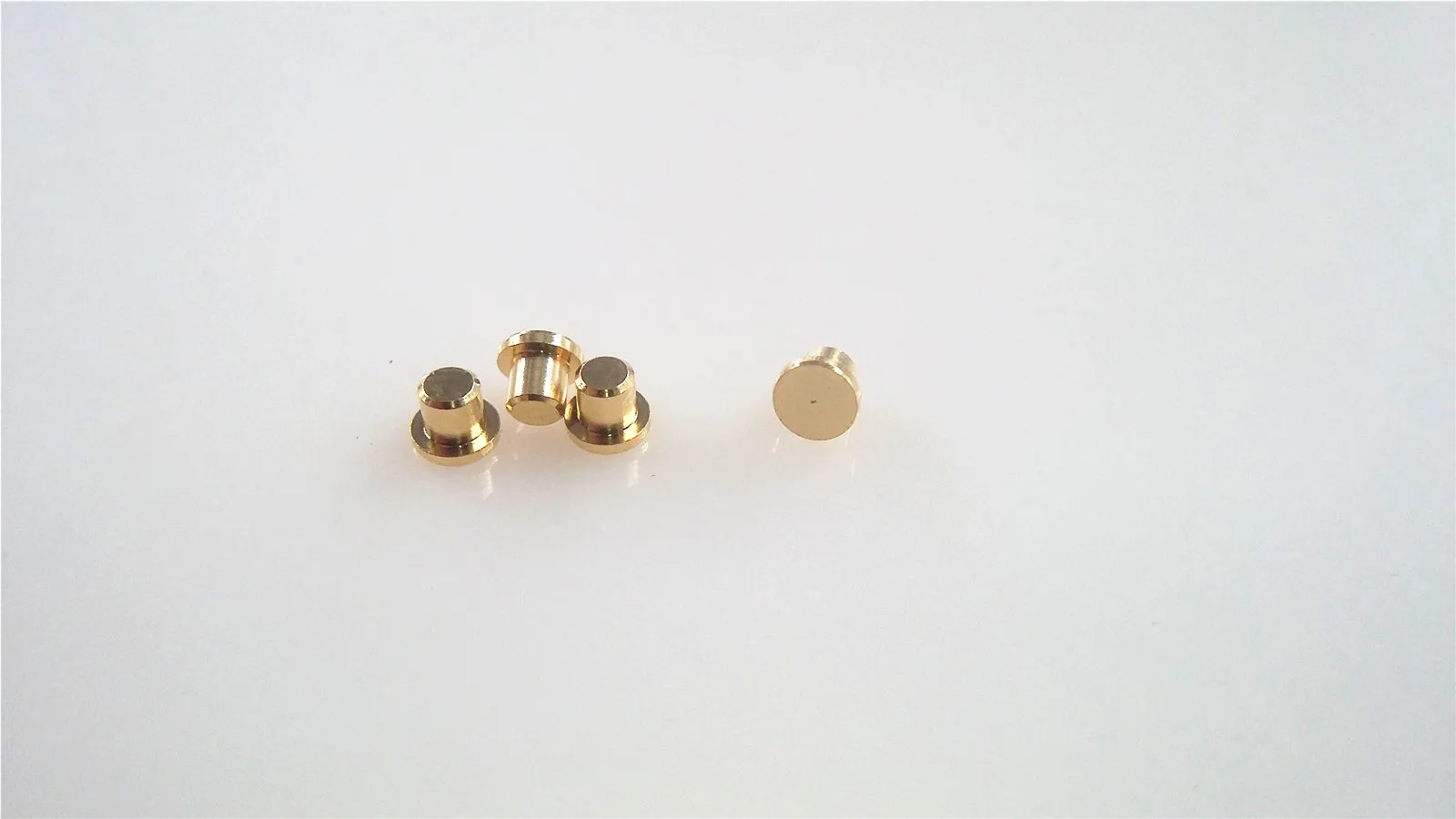 Circular SMD Contact Pad 3.0 mm with 2.0 mm Flange Height – Brass Gold ...