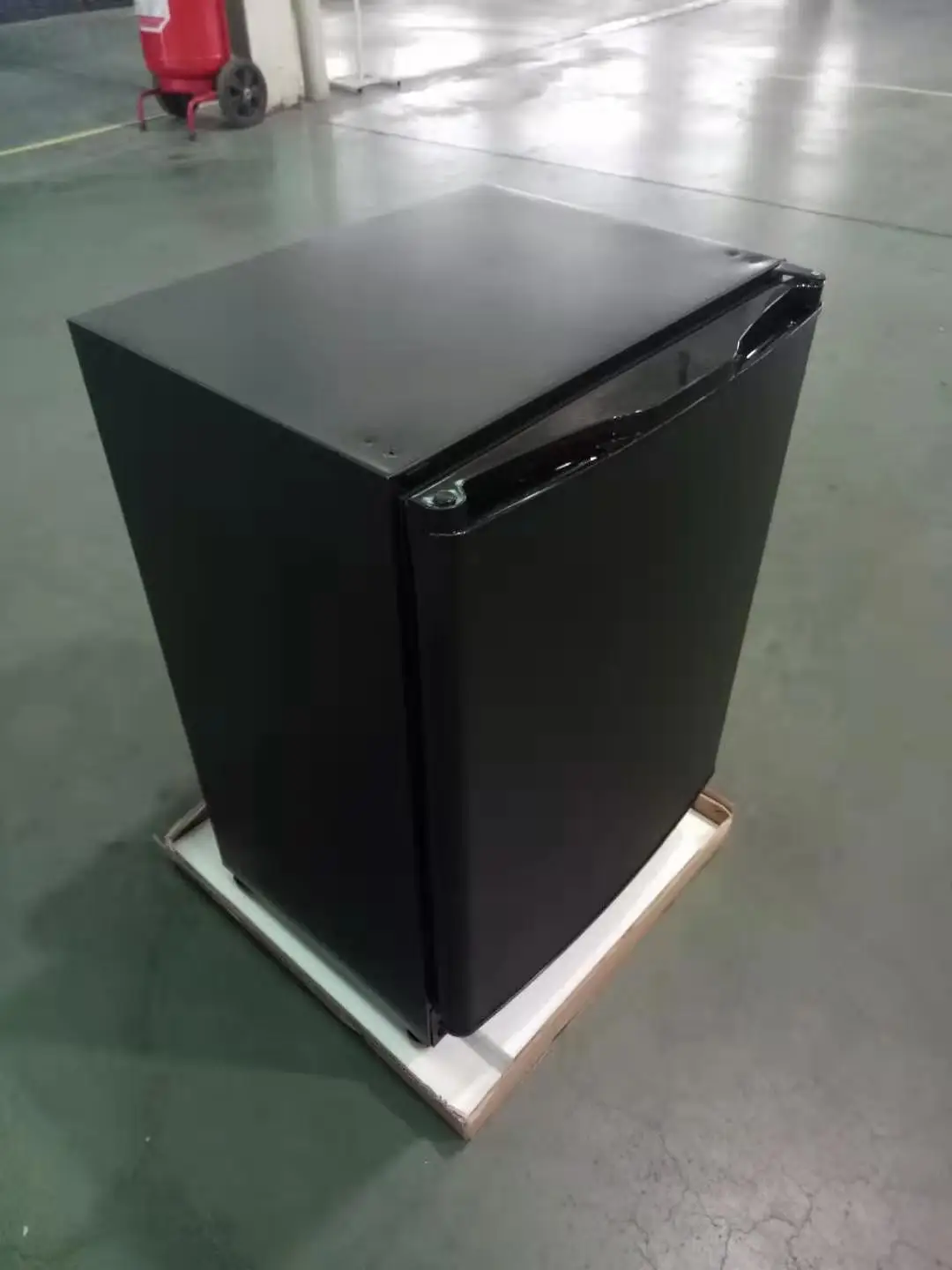 LPG & 220V/12V Mini Natural Gas Camping LP Gas Refrigerator