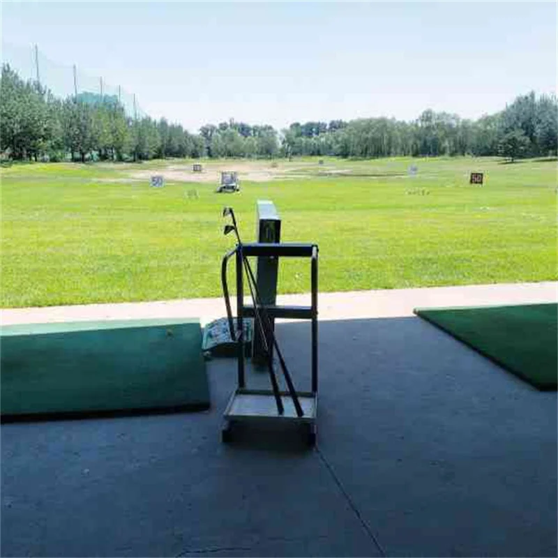 Single Golf Bag Stand - Efficient Storage for Driving Range