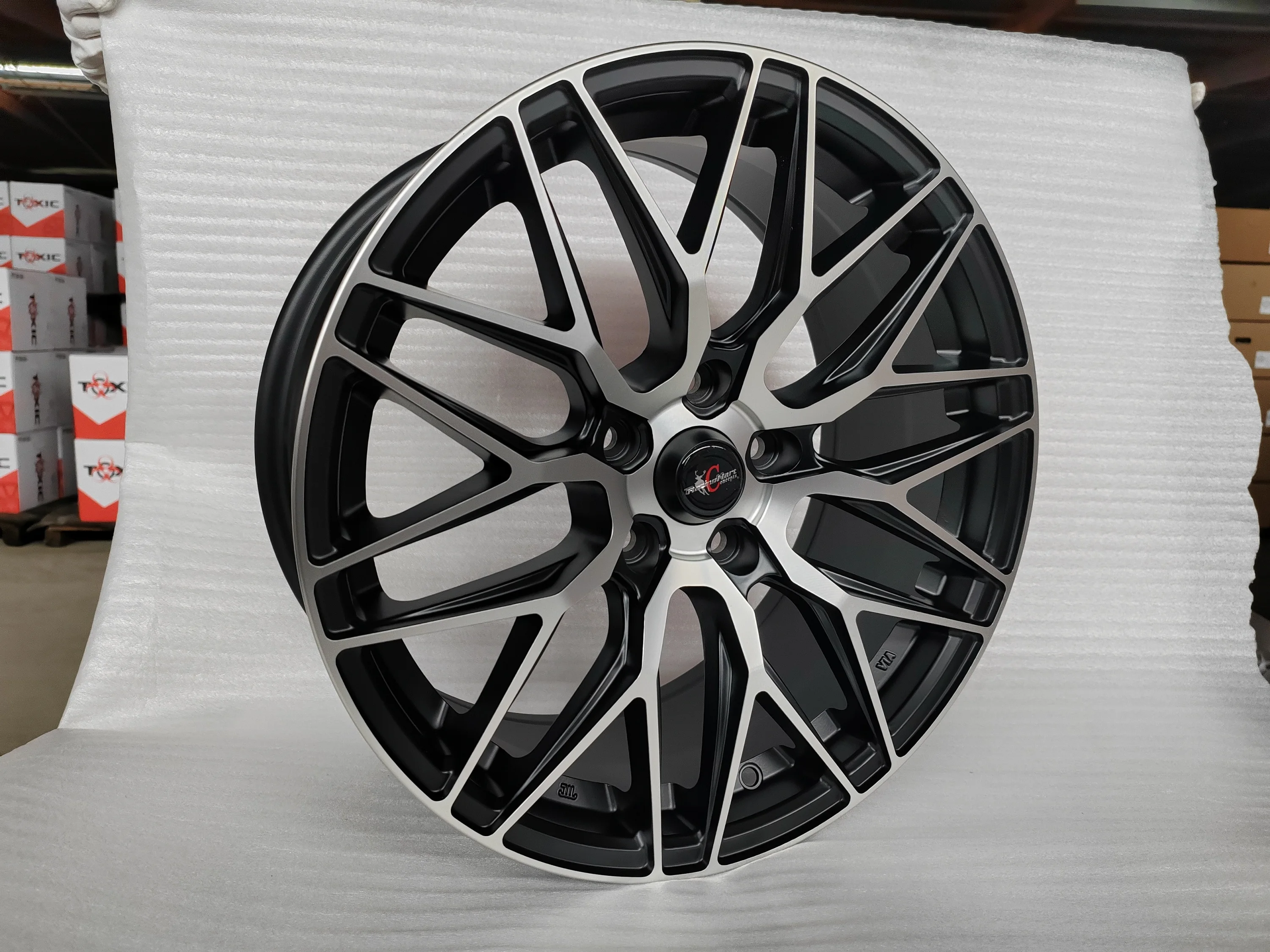 New Design Low Pressure Casting 5 Holes 17 Inch Good Quality Aluminium ...