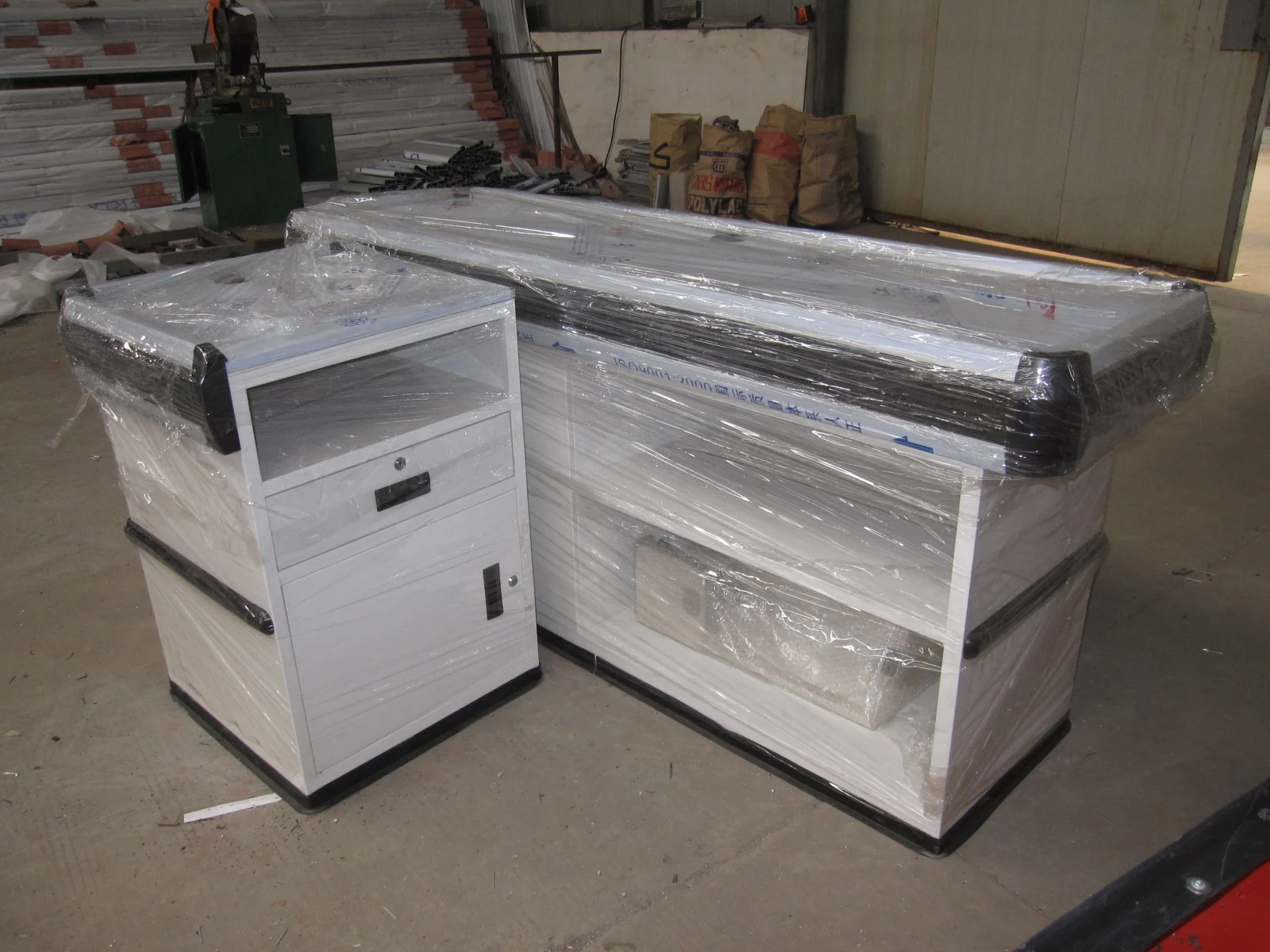 Powder Coated L Shaped Checkout Counter - Buy Powder Coated L Shaped ...