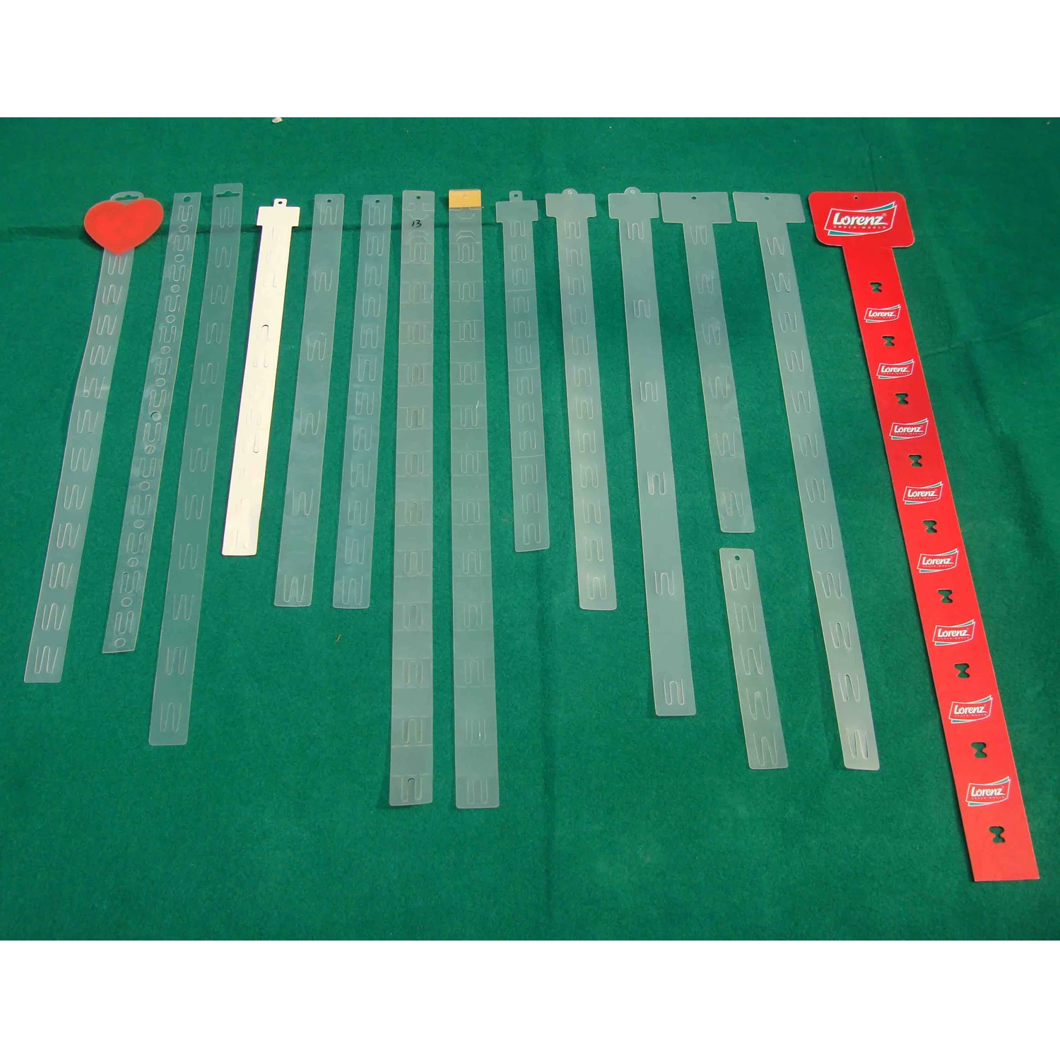 Supermarket Pp Merchandising Display Clip Strip For 4/6/8/10/12 Hooks ...