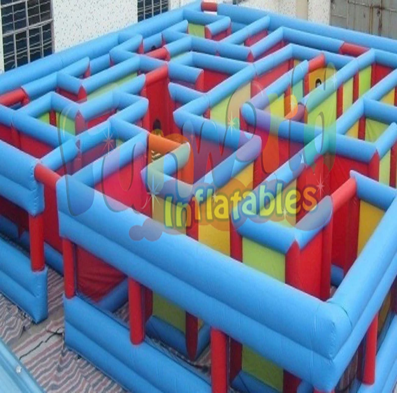 Outdoor Giant Obstacle Course - Inflatable Labyrinth Game