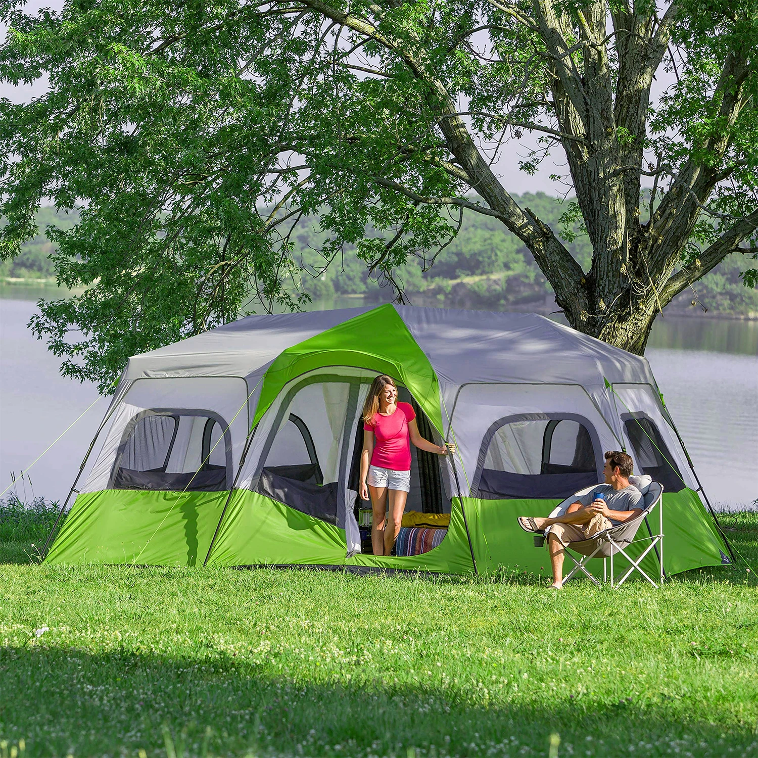 12-person Instant Cabin Tent - Perfect for Family Camping