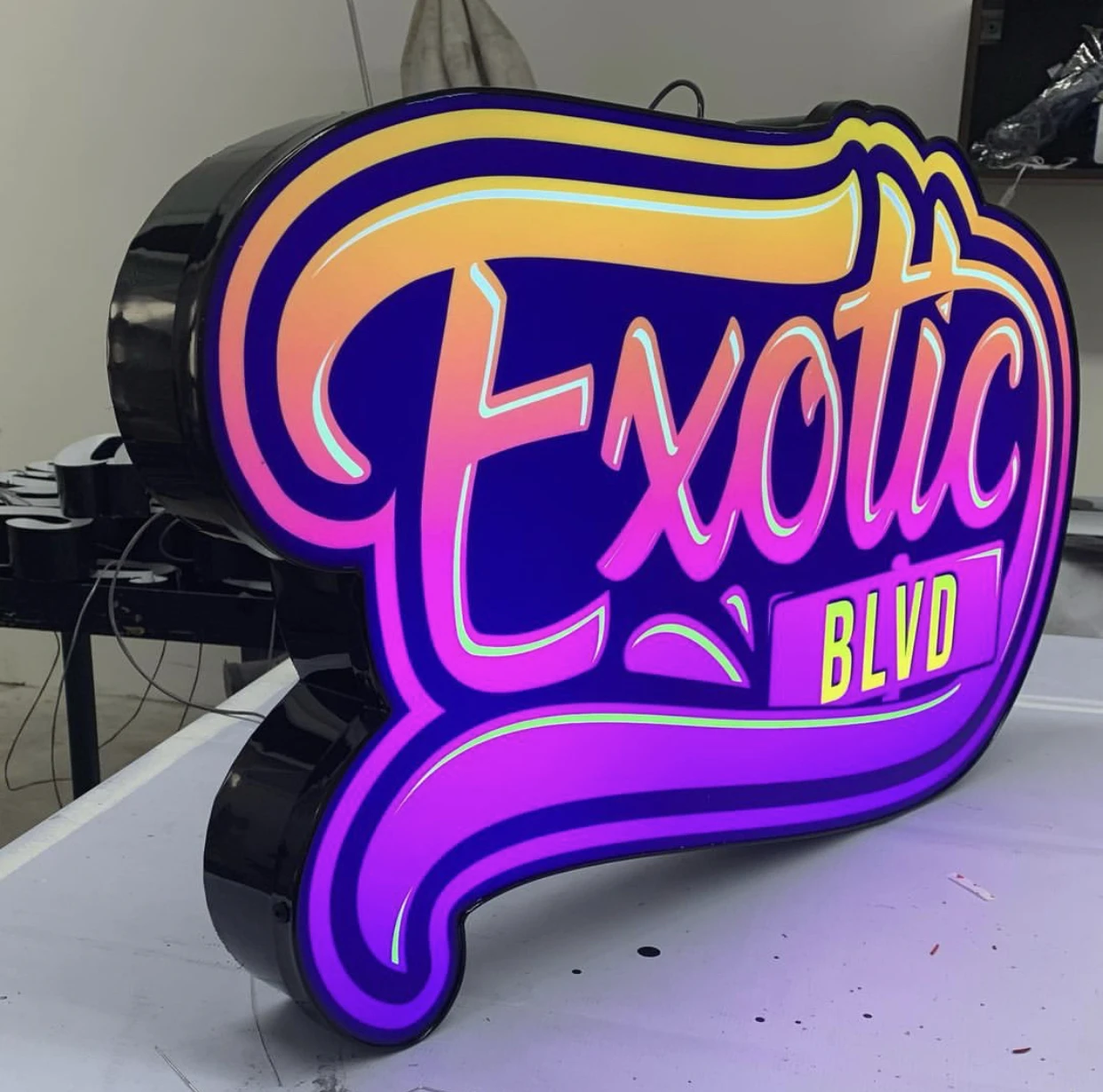 Customized 3D Logo Light Box - LED Advertistment Sign