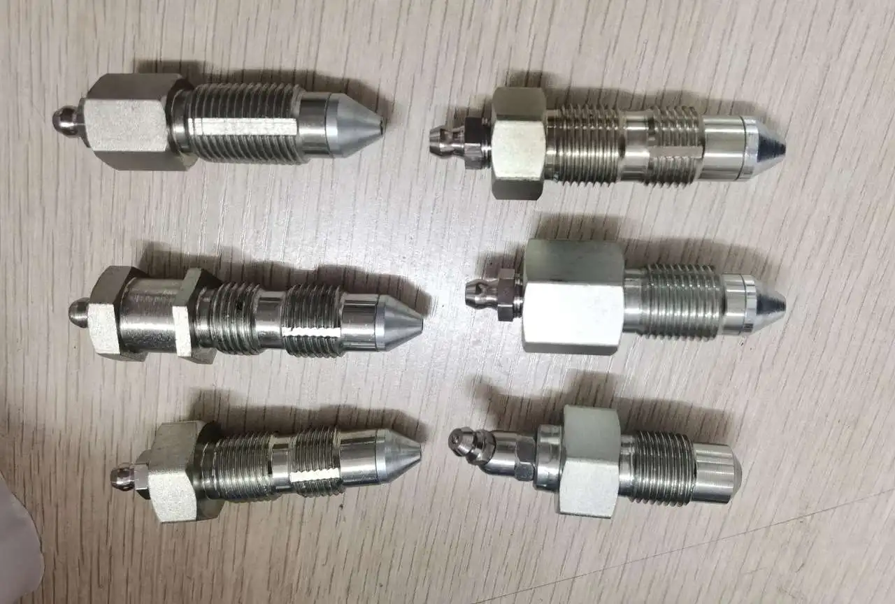 Excavator Spare Parts - Tension Valve Grease Nipple for SK210-8