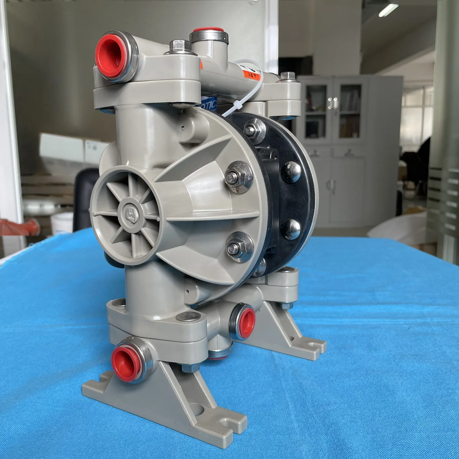 Aro Pump 66605J-344 - Efficient Diaphragm Pump Solutions